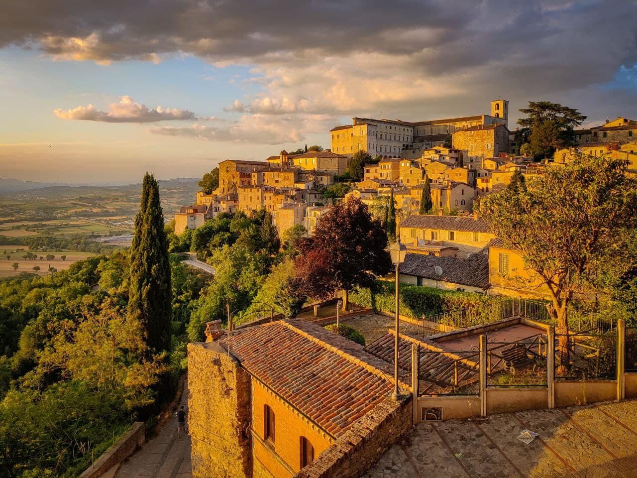 Umbria Itinerary In The Green Heart Of Italy | A Sprinkle Of Italy