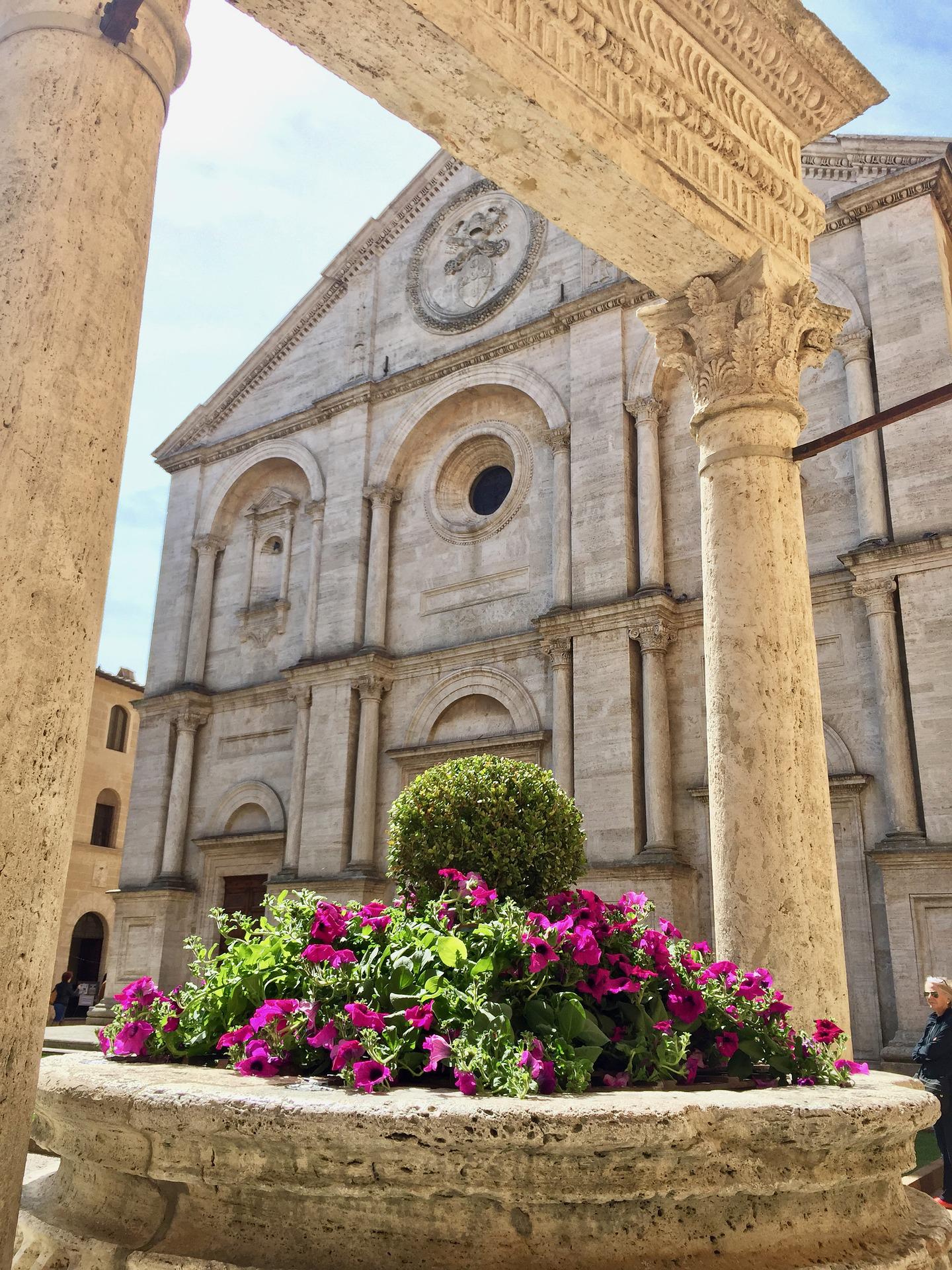 How To Explore Val D'Orcia, Tuscany | A Sprinkle Of Italy